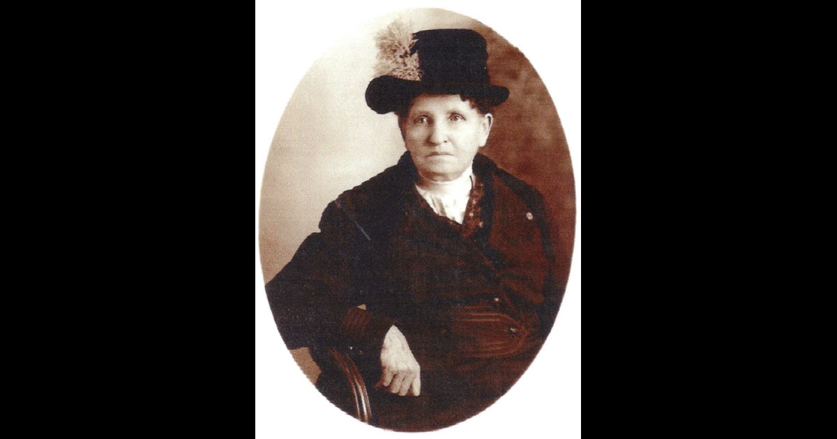 Elizabeth Smith "Libby" Collins