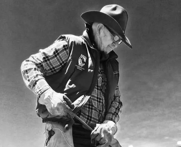 Raymond Hugh "Rainbow" Hillman