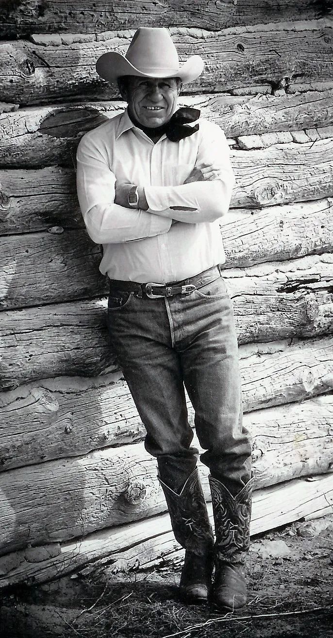 William Jr. "Chuck" Hubing