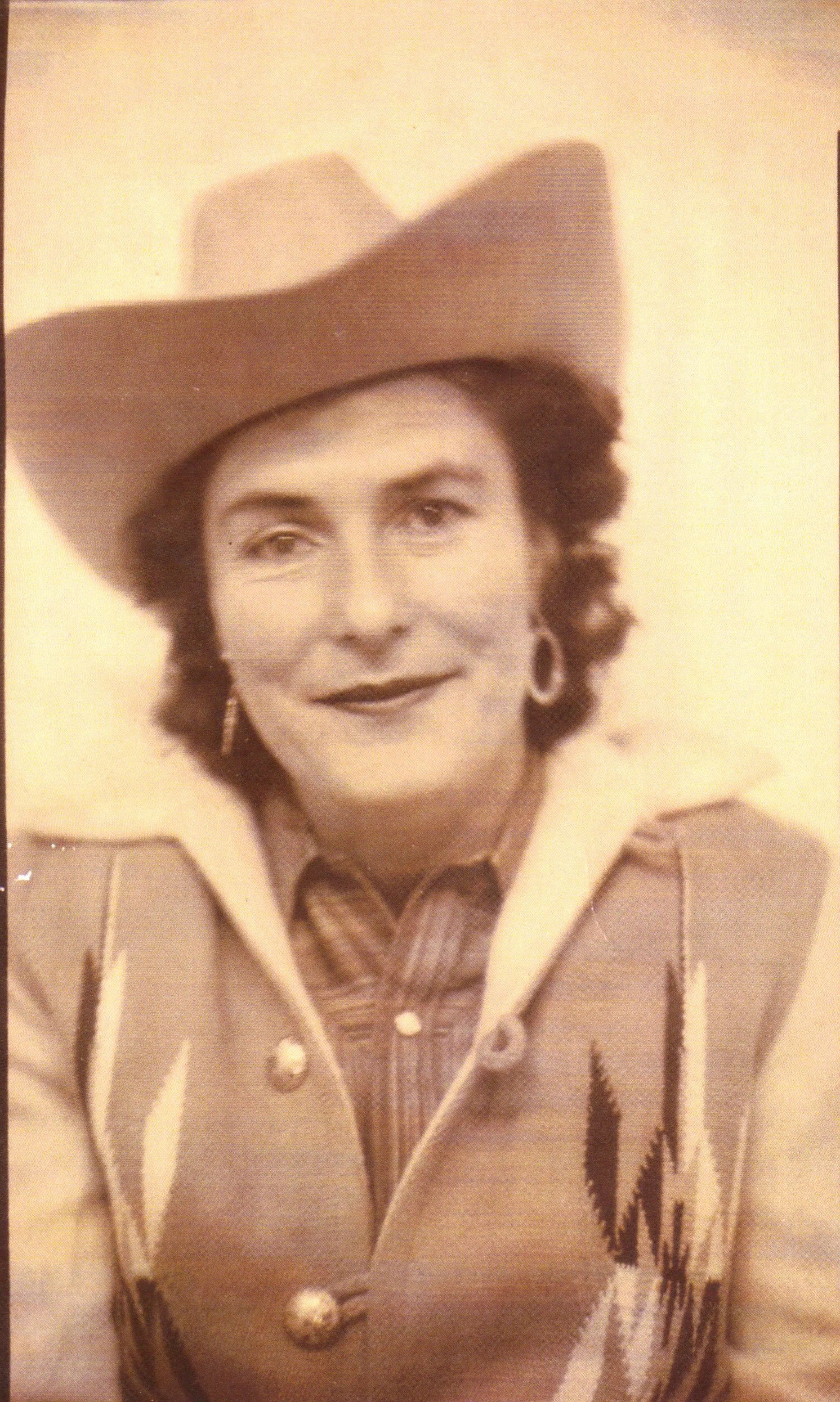 Gertrude Schmidt Reynolds "Brownie" Smith